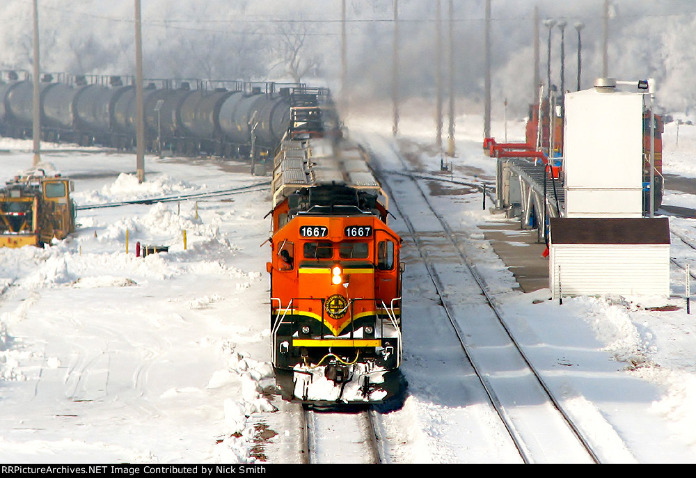 BNSF 1667